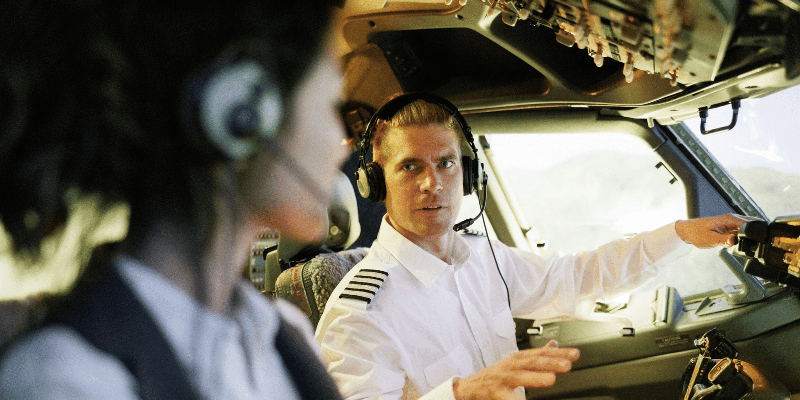 How to Become a Pilot After 10th in India